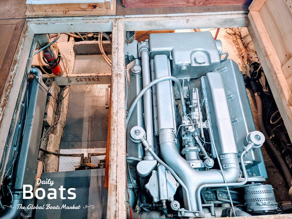 1969 Pacemaker Alglas Cockpit Motoryacht for sale. View price, photos ...