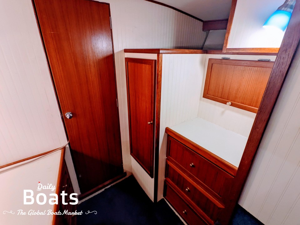 1969 Pacemaker Alglas Cockpit Motoryacht for sale. View price, photos ...