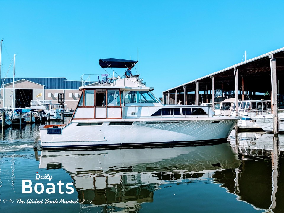 1969 Pacemaker Alglas Cockpit Motoryacht for sale. View price, photos ...