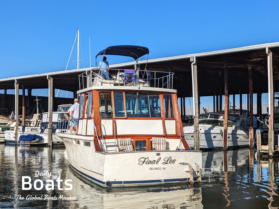 1969 Pacemaker Alglas Cockpit Motoryacht for sale. View price, photos ...