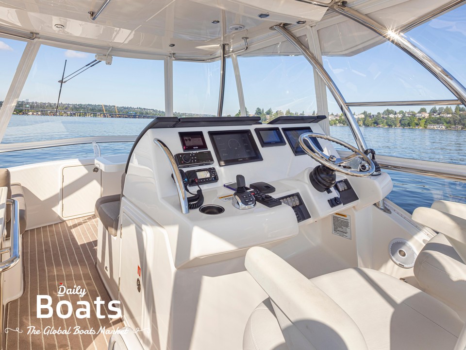 2019 Riviera 43 Open Flybridge for sale. View price, photos and Buy ...