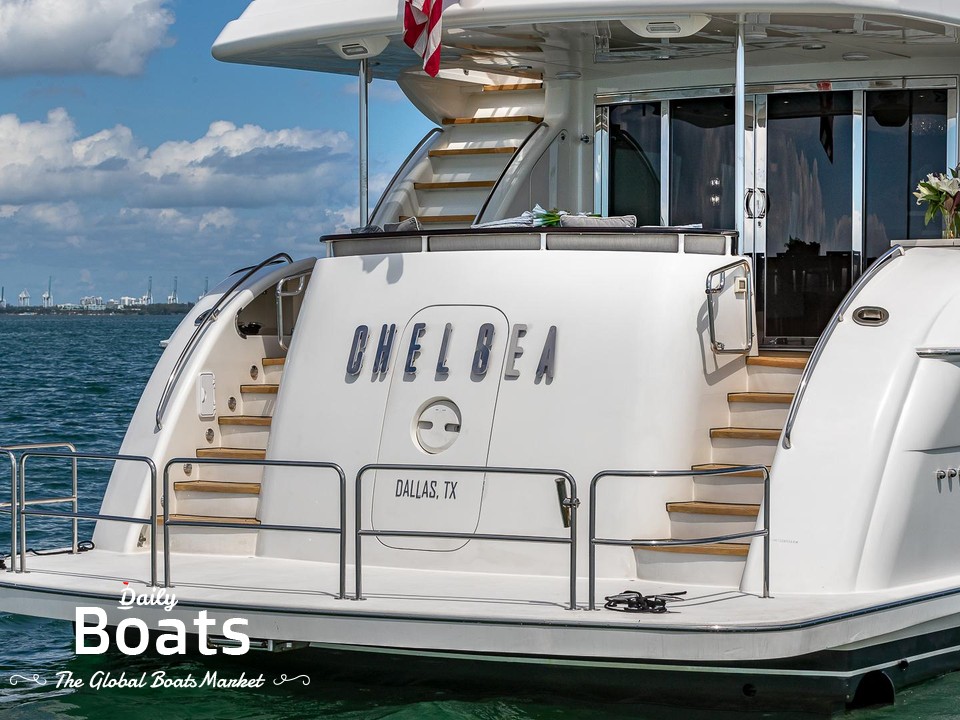 2014 Hatteras 80 Motor Yacht for sale. View price, photos and Buy 2014 ...