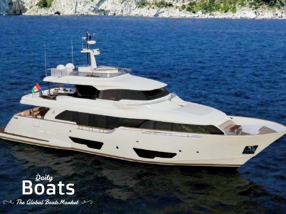 2017 Custom Line Navetta 28 for sale. View price, photos and Buy 2017 ...