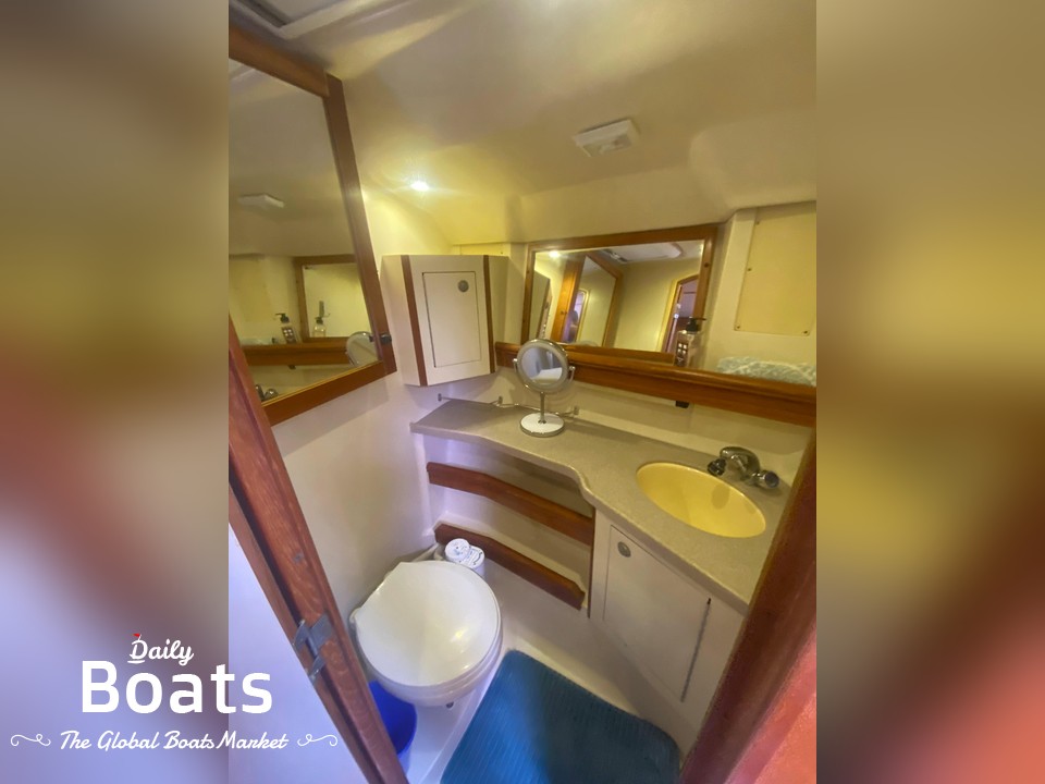 2001 Hunter 460 for sale. View price, photos and Buy 2001 Hunter 460 ...