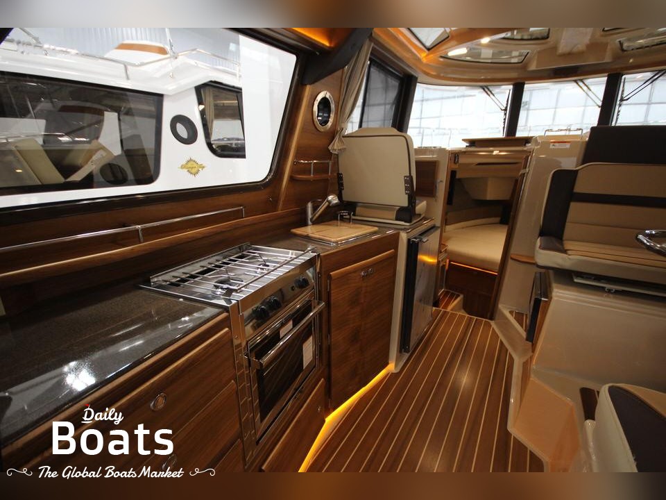 2023 Ranger Tugs R-29 Command Bridge Luxury Edition for sale. View ...