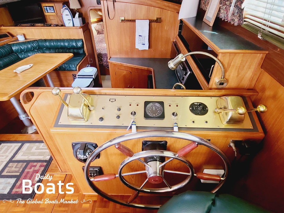 1991 Pacemaker 37 Convertable for sale. View price, photos and Buy 1991 ...