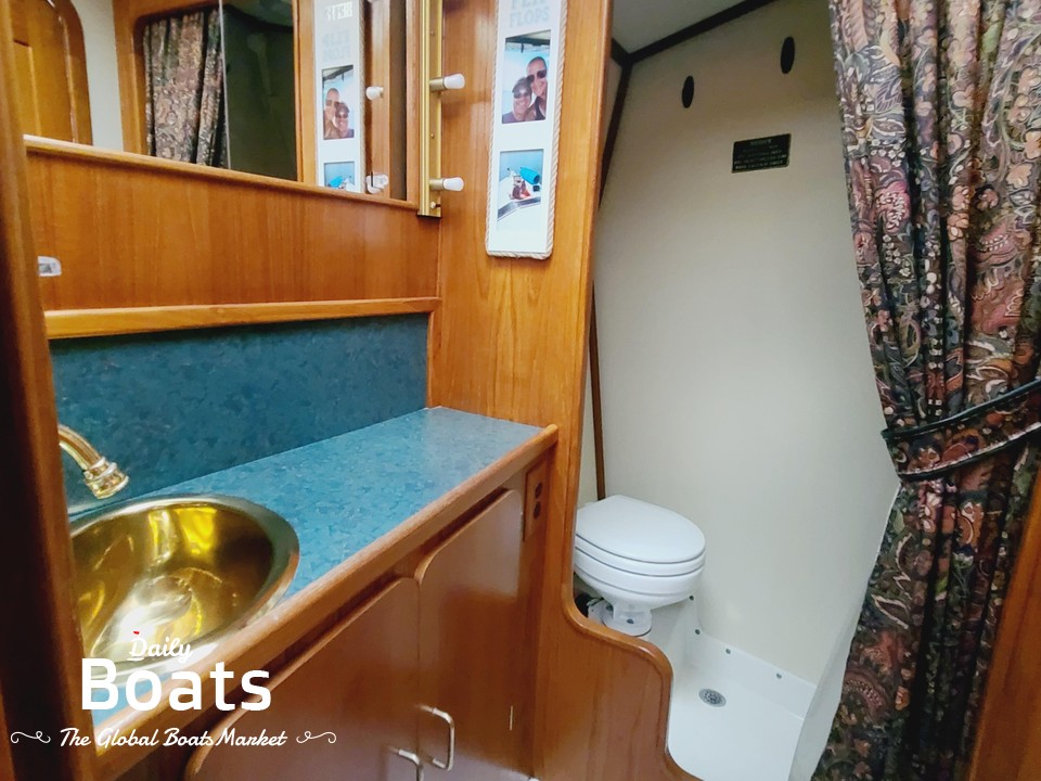 1991 Pacemaker 37 Convertable for sale. View price, photos and Buy 1991 ...