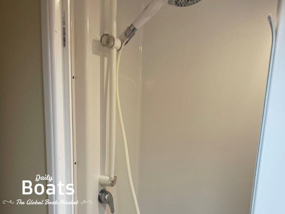 2001 Lydia 57 Sportfish for sale. View price, photos and Buy 2001 Lydia ...