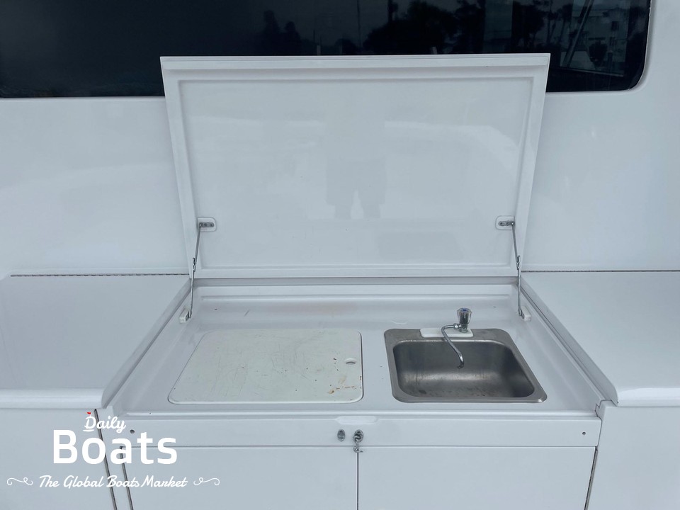 2001 Lydia 57 Sportfish for sale. View price, photos and Buy 2001 Lydia ...