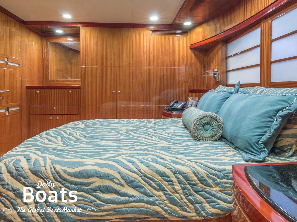 2008 Ocean Alexander 102 for sale. View price, photos and Buy 2008 ...