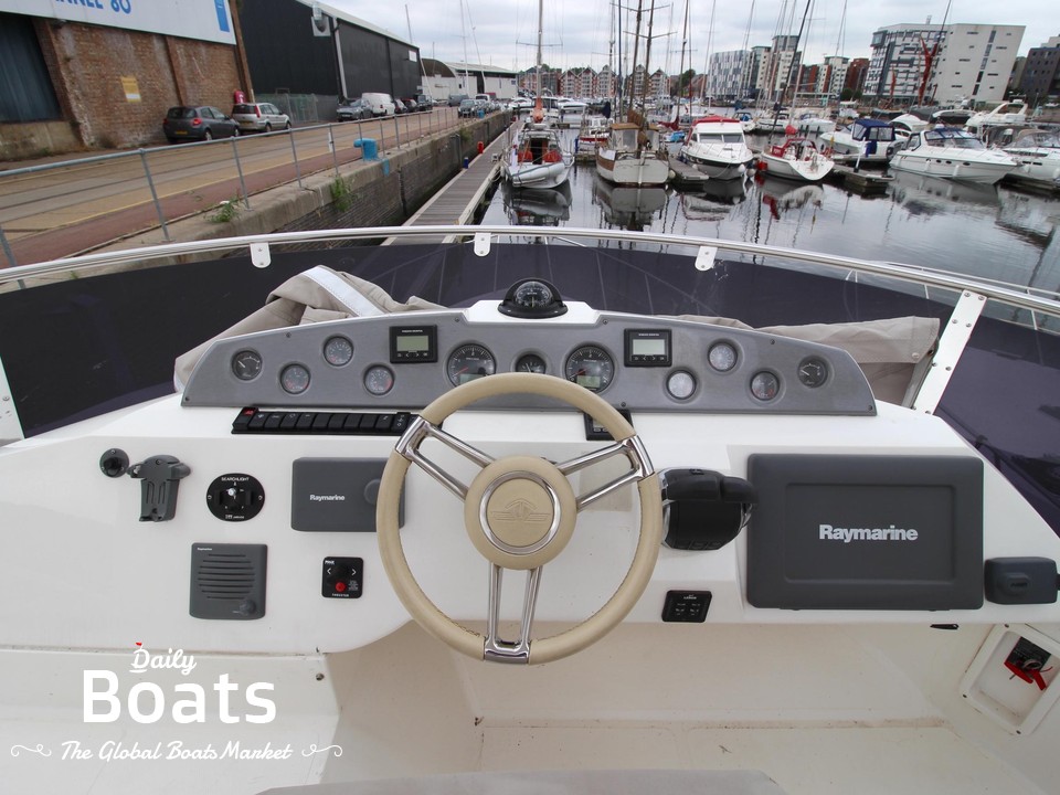 2013 Sealine T50 for sale. View price, photos and Buy 2013 Sealine T50 ...