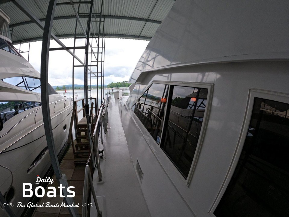 1987 Cheoy Lee 66 Fast Motor Yacht for sale. View price, photos and Buy ...