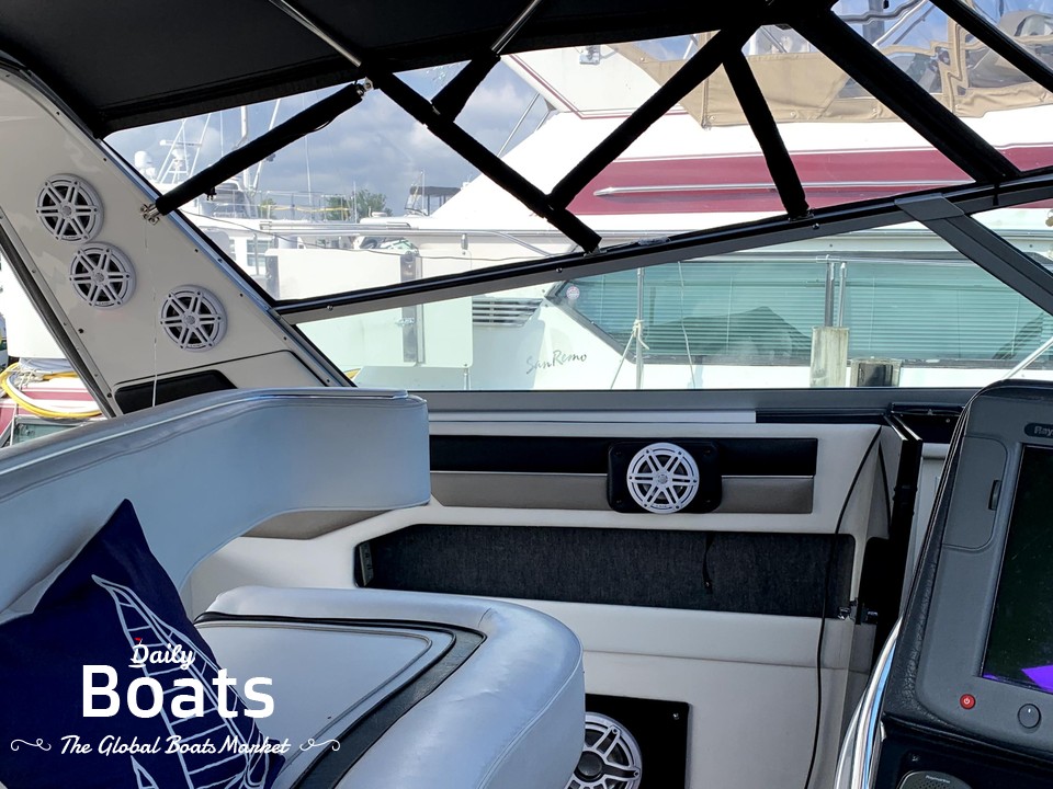 1993 Sea Ray 440 Sundancer for sale. View price, photos and Buy 1993 ...