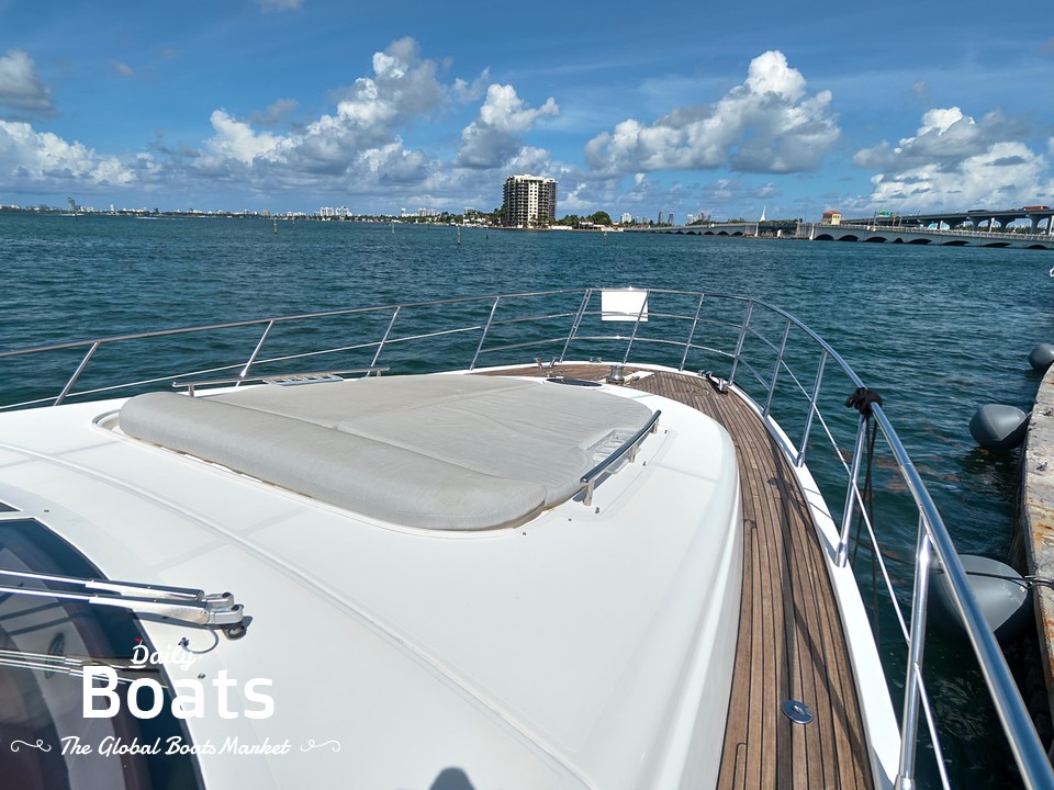 2011 Azimut 70' Flybridge for sale. View price, photos and Buy 2011 ...