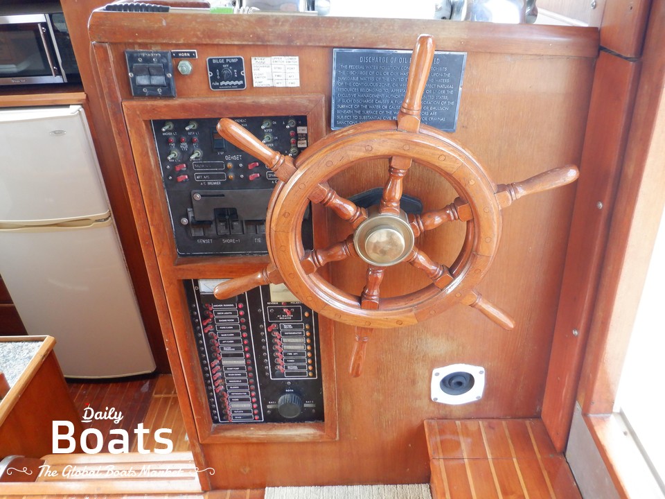 1988 PT 42 Cockpit My for sale. View price, photos and Buy 1988 PT 42 ...