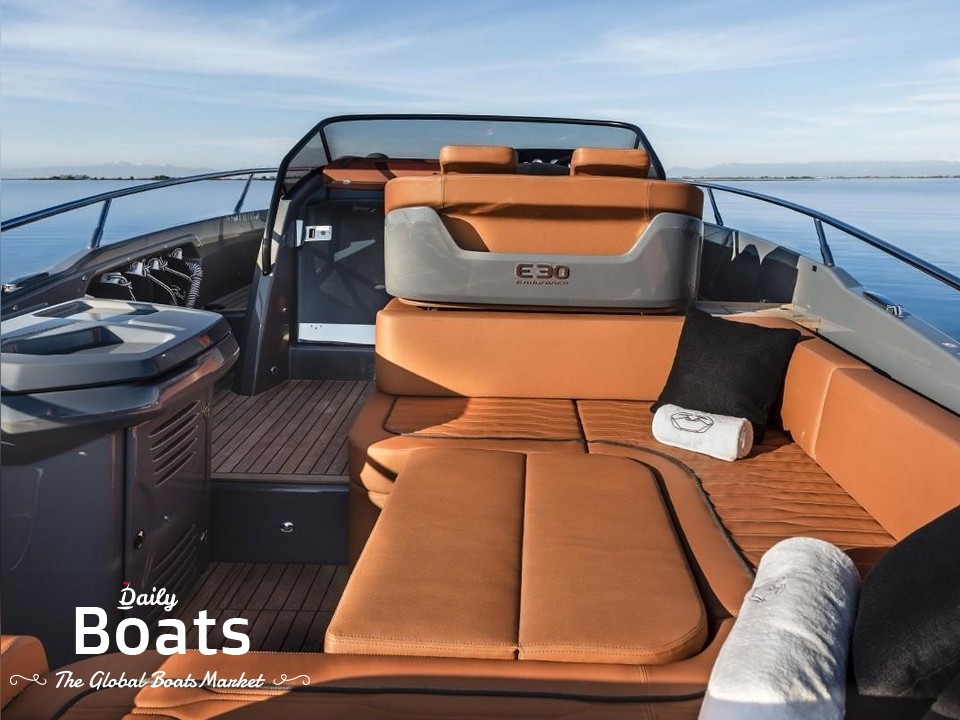 2022 Cranchi E30 Endurance for sale. View price, photos and Buy 2022 ...