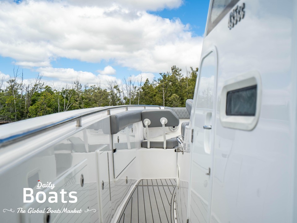 2020 Everglades 435 for sale. View price, photos and Buy 2020 ...