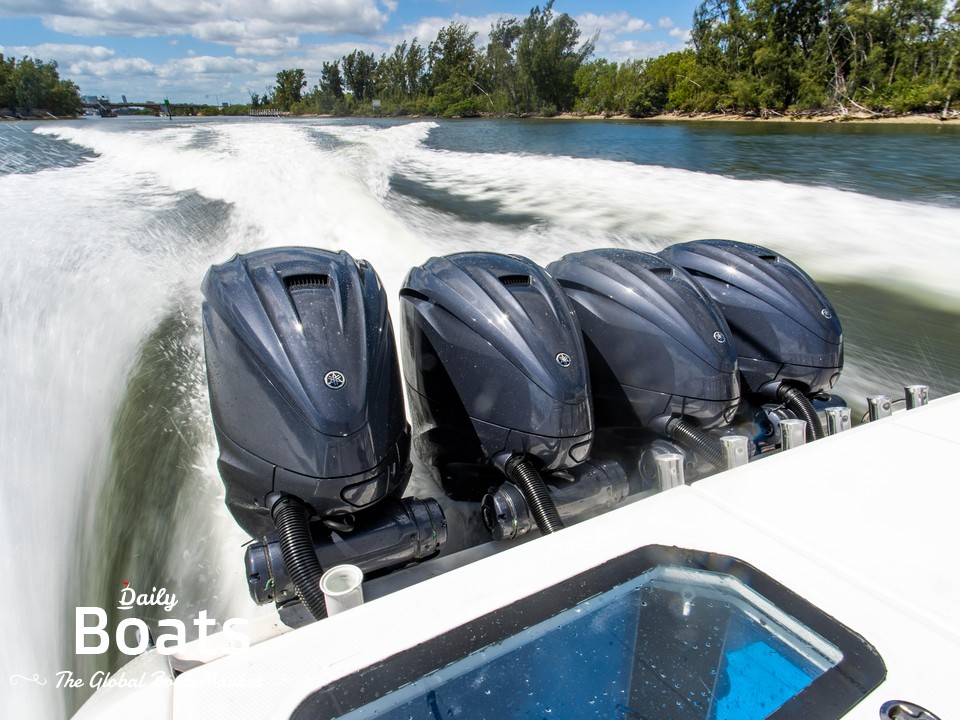 2020 Everglades 435 for sale. View price, photos and Buy 2020 ...