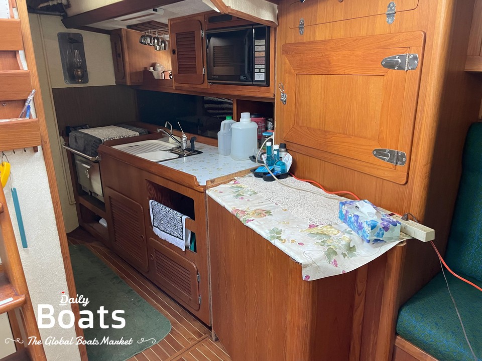 1998 Bruce Roberts 55 for sale. View price, photos and Buy 1998 Bruce ...