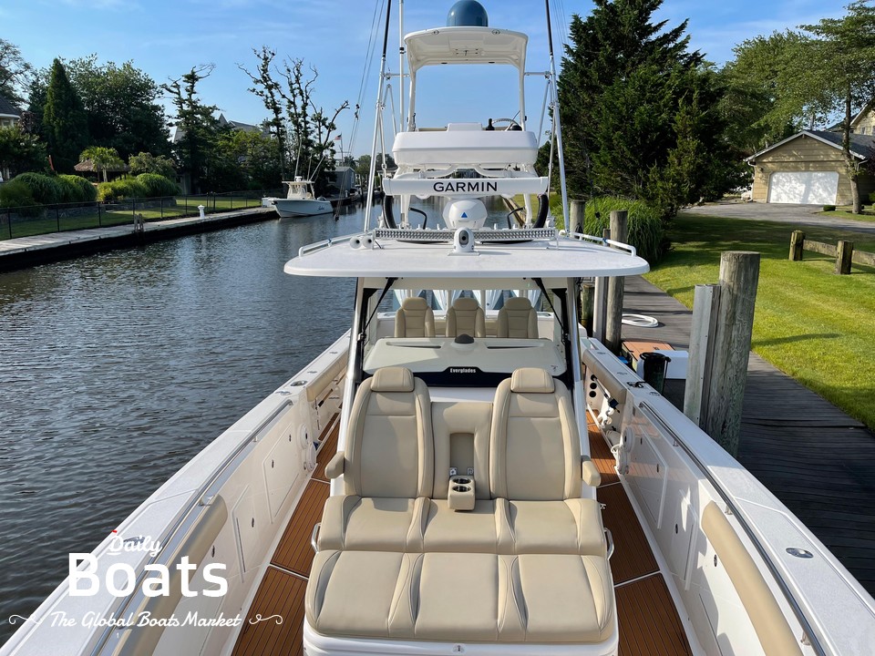 2019 Everglades 435 for sale. View price, photos and Buy 2019 ...