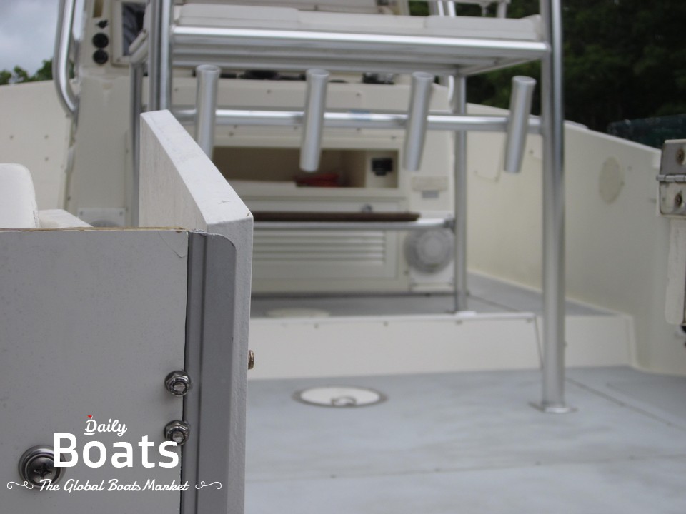 1985 Mako 28 C/C Cuddy for sale. View price, photos and Buy 1985 Mako ...