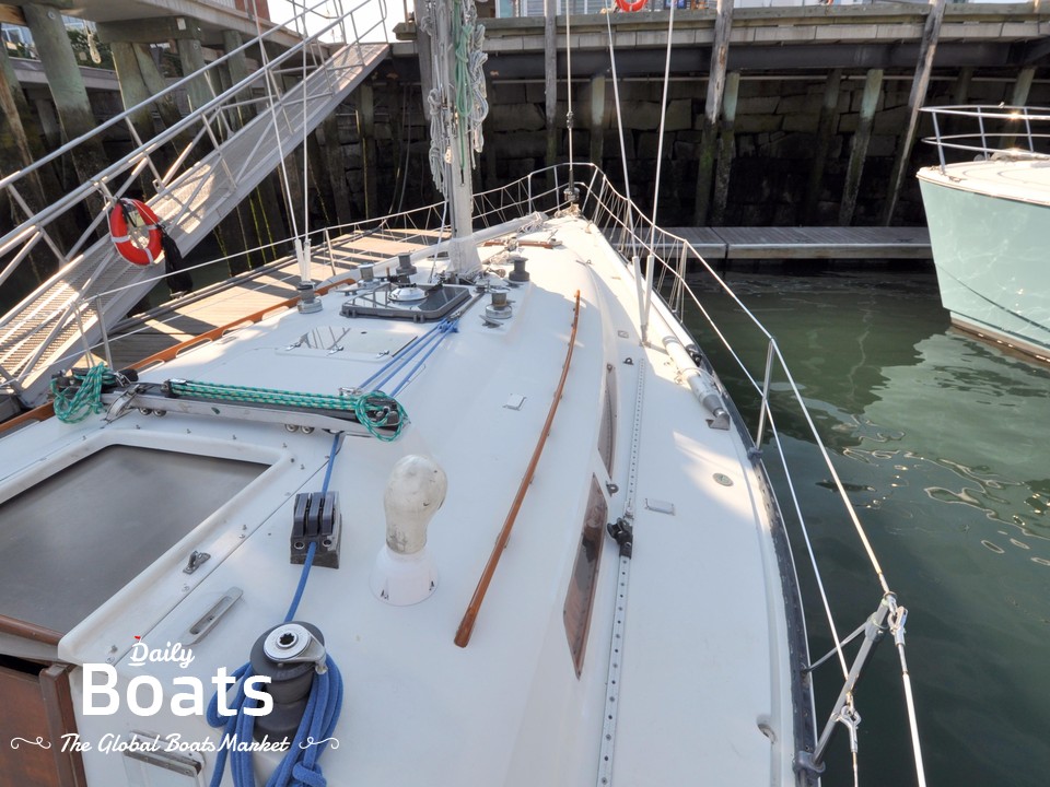 1980 C&C 40 Centerboard Cruiser for sale. View price, photos and Buy ...