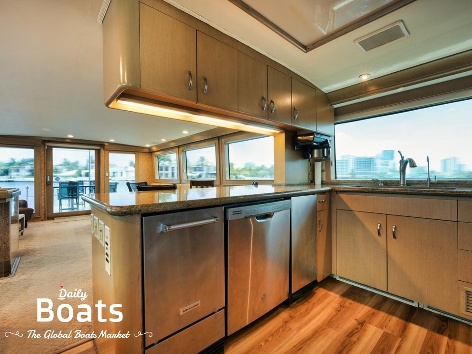 1998 Hatteras 74 Cockpit Motor Yacht for sale. View price, photos and ...