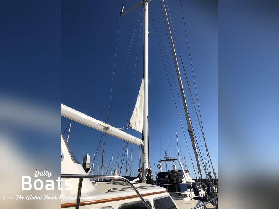 1980 Gulfstar 47 Sailmaster for sale. View price, photos and Buy 1980 ...