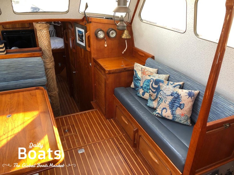 1980 Gulfstar 47 Sailmaster for sale. View price, photos and Buy 1980 ...