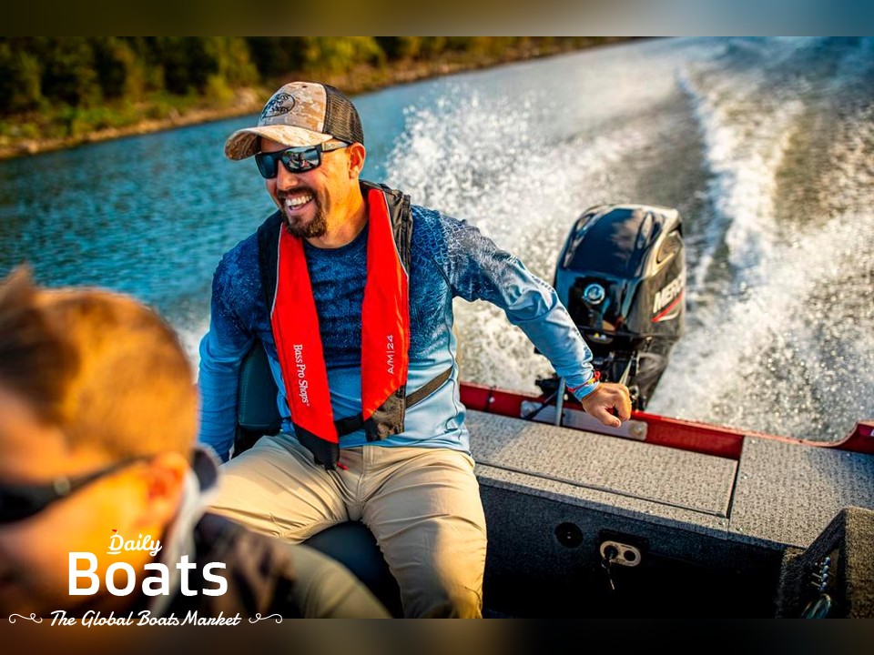 2022 Tracker Super Guide V 16 for sale. View price, photos and Buy 2022 ...