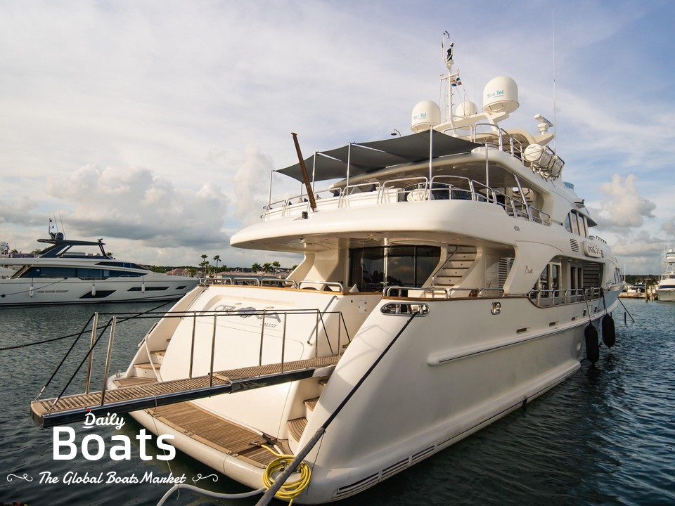 2007 Benetti 120 Classic for sale. View price, photos and Buy 2007 ...