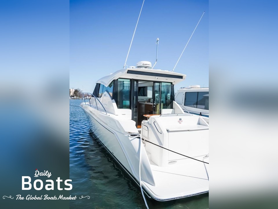 2022 Tiara Yachts C39 Coupe for sale. View price, photos and Buy 2022 ...