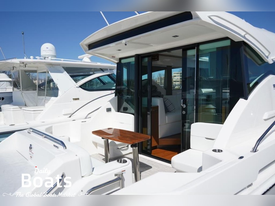 2022 Tiara Yachts C39 Coupe for sale. View price, photos and Buy 2022 ...