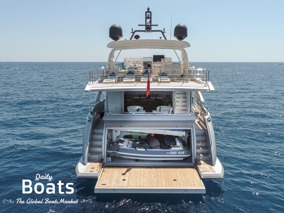 2017 Azimut 95 for sale. View price, photos and Buy 2017 Azimut 95 #343906