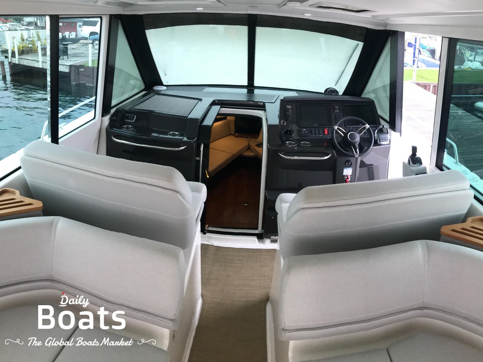 2017 Tiara Yachts Q44 for sale. View price, photos and Buy 2017 Tiara ...