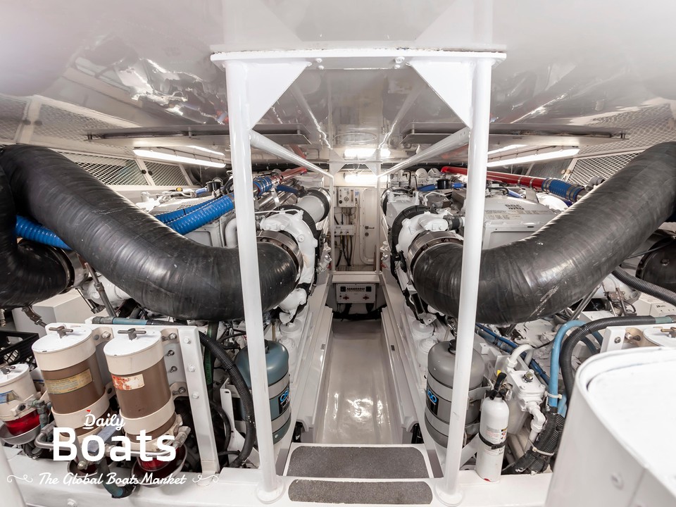 2000 Viking 65 Convertible for sale. View price, photos and Buy 2000 ...