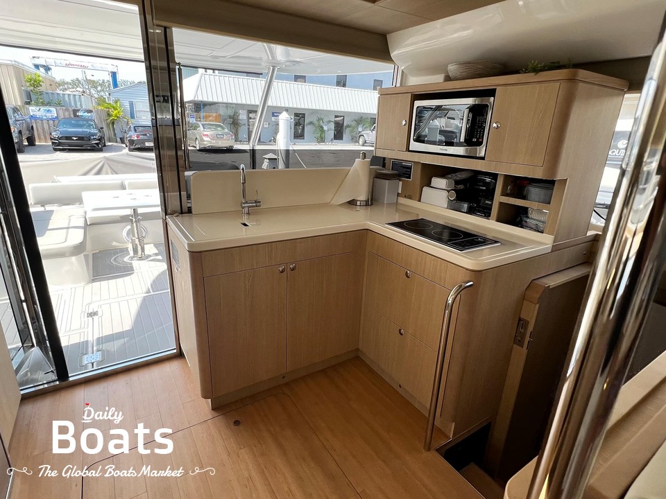 2021 Aquila 44 Yacht for sale. View price, photos and Buy 2021 Aquila ...