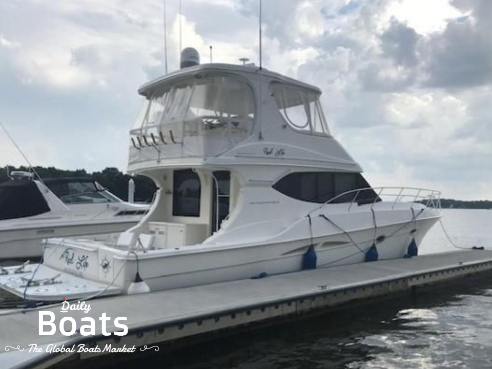 2004 Silverton 48 Convertible for sale. View price, photos and Buy 2004 ...