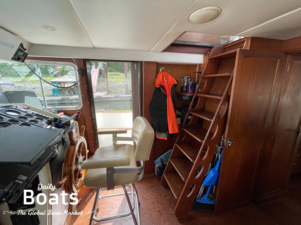 1976 Gulf Commander 50 for sale. View price, photos and Buy 1976 Gulf ...