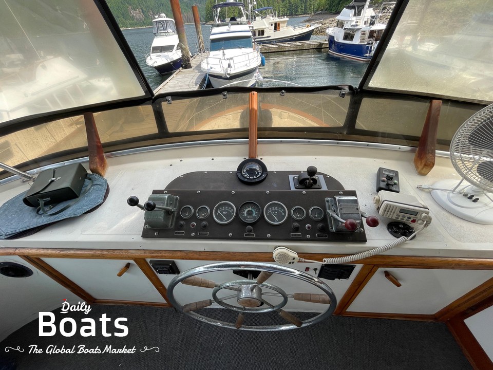 1976 Gulf Commander 50 for sale. View price, photos and Buy 1976 Gulf ...