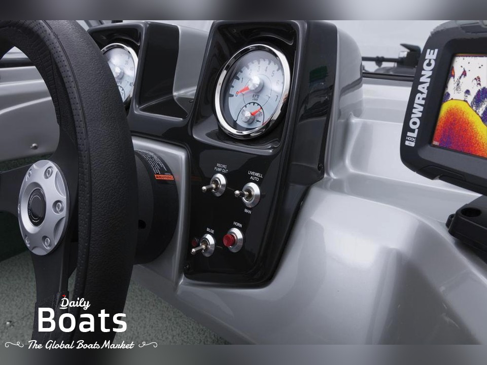 2019 Tracker Pro Guide V-16 Wt for sale. View price, photos and Buy ...