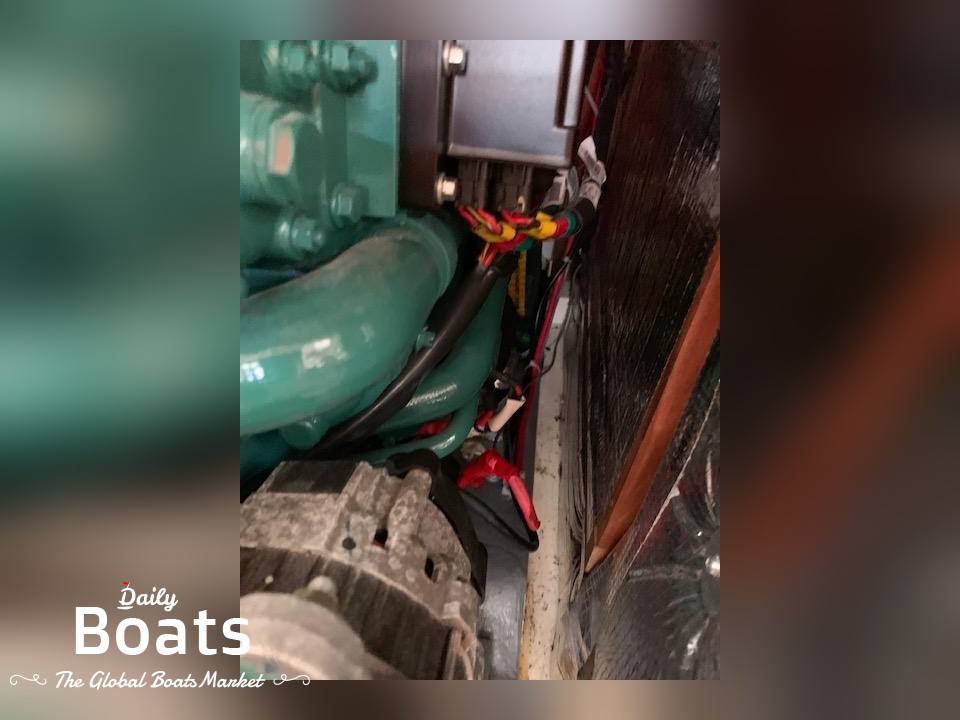 1988 Hunter Legend 45 for sale. View price, photos and Buy 1988 Hunter ...