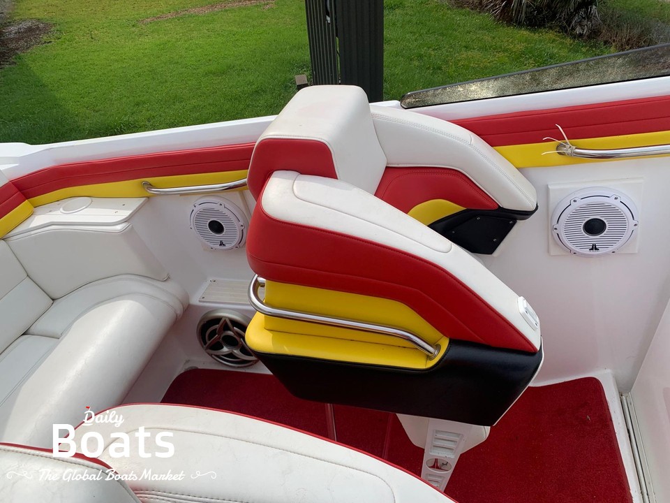 1999 Black Thunder Offshore Power Boat for sale. View price, photos and ...