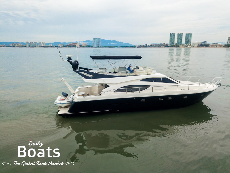 2003 Ferretti Yachts 530 for sale. View price, photos and Buy 2003 ...