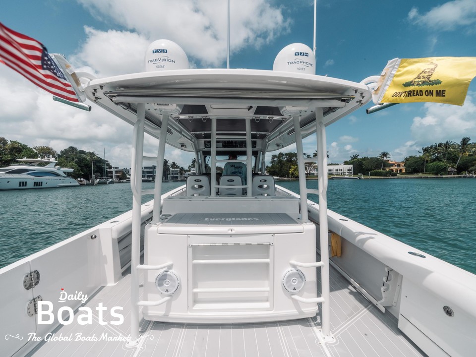 2018 Everglades 435 Center Console for sale. View price, photos and Buy ...