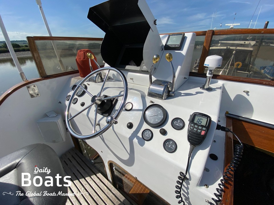 1944 Thornycroft Hs Target Towing Launch for sale. View price, photos ...