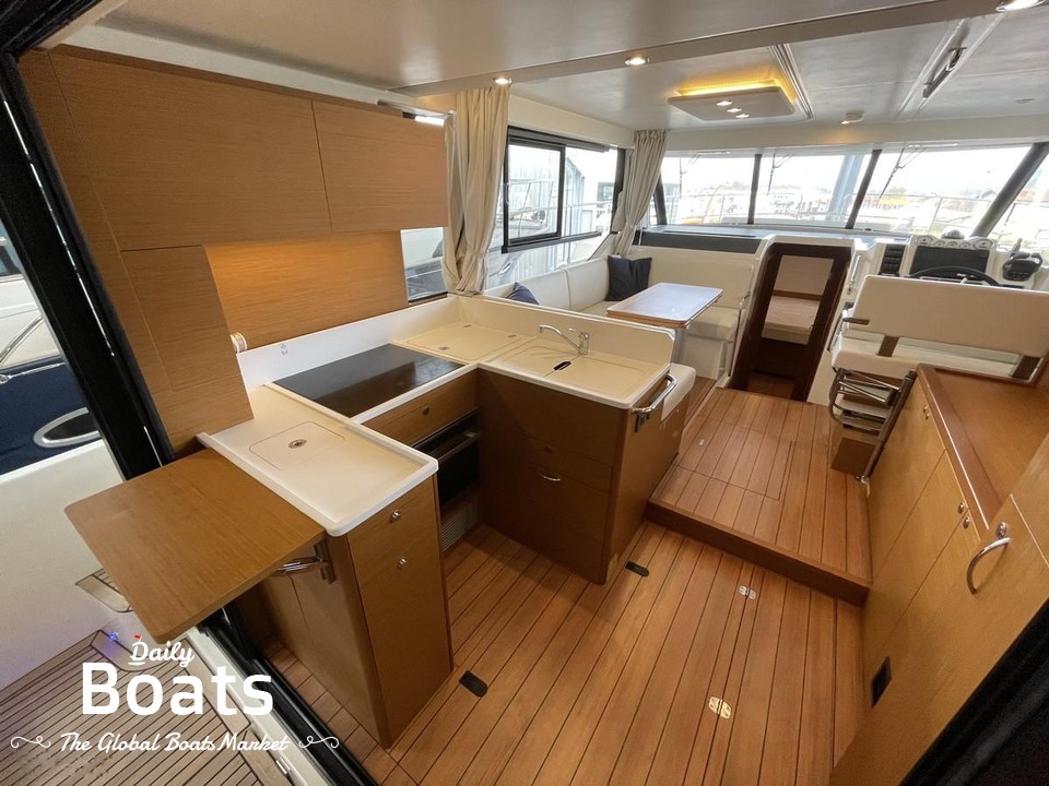 2021 Beneteau Swift Trawler 41 for sale. View price, photos and Buy 2021 Beneteau Swift Trawler ...