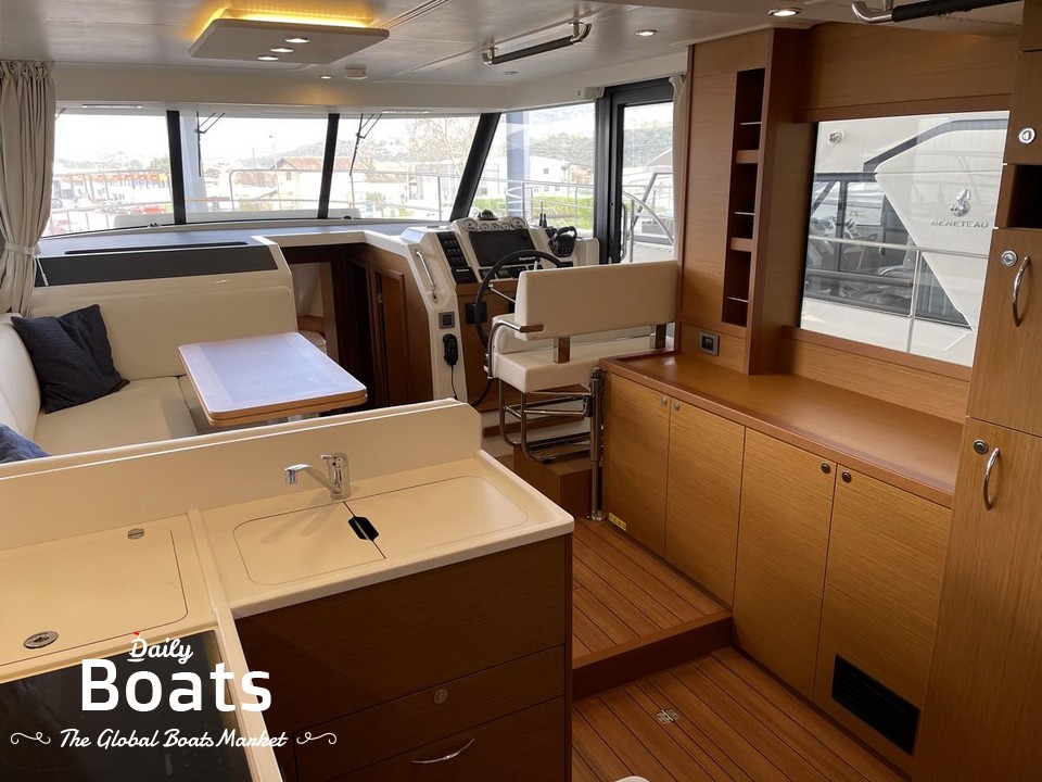 2021 Beneteau Swift Trawler 41 for sale. View price, photos and Buy 2021 Beneteau Swift Trawler ...