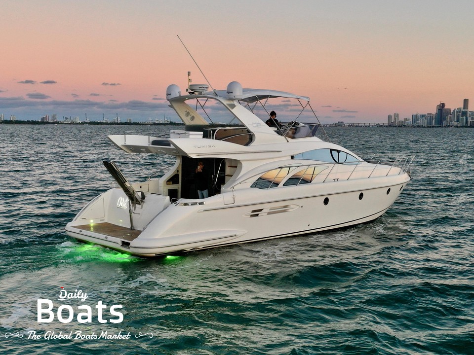 2008 Azimut 50 Flybridge for sale. View price, photos and Buy 2008 ...