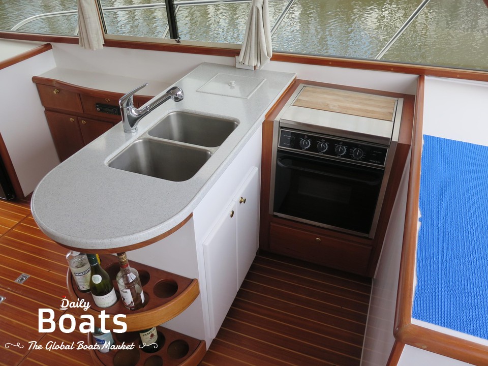 2004 Fu Hwa 42 Sedanbridge for sale. View price, photos and Buy 2004 Fu ...